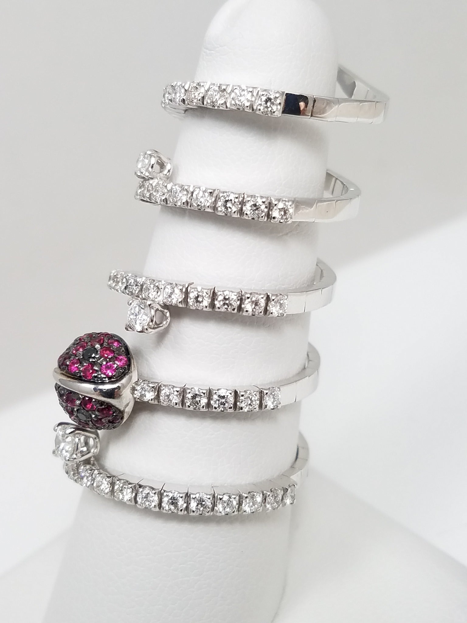 Stunning 18k White Gold 2ctw Natural Diamond Ruby Lady Bug Slinky Styl ...